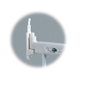 KidCo G2100 Angle Mount Metal Safeway Gate (White)