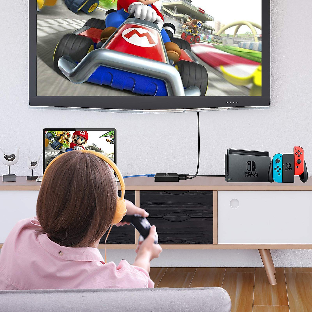 TKHIN Capture Card, Audio Video Capture Card with Microphone 4K HDMI Loop-Out, 1080p 60fps Video Recorder for Gaming/Live Streaming/Video Conference