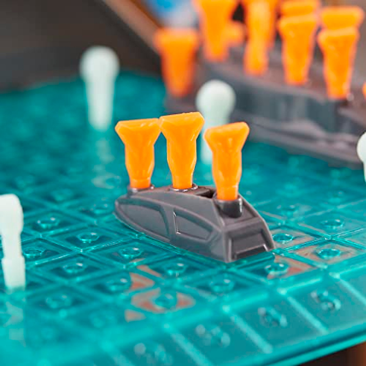 Hasbro Gaming Battleship: Marvel Studios' Black Panther Wakanda Forever Edition, 3D Strategy Game for Ages 7+, 2-Player Board Game