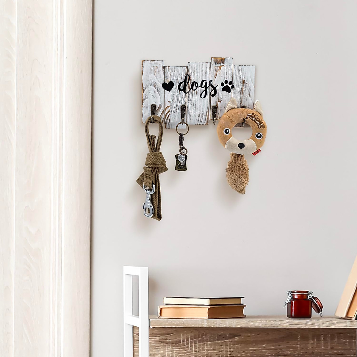 MyGift Wall Mounted Dog Leash Holder, 4-Hook Rustic Whitewashed Wood Hanging Key Hook Rack with Cursive Dogs Label, Heart and Paw Print Decals