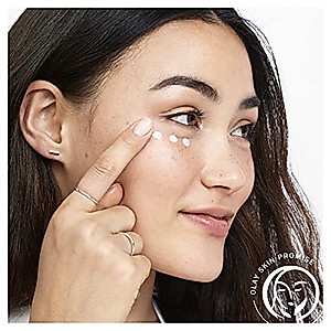 Olay Vitamin C Brightening Eye Cream to Help Reduce Dark Circles, Brightening Cream, 0.5 Fl Oz