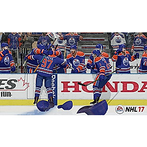 NHL 17 Deluxe Edition - Xbox One