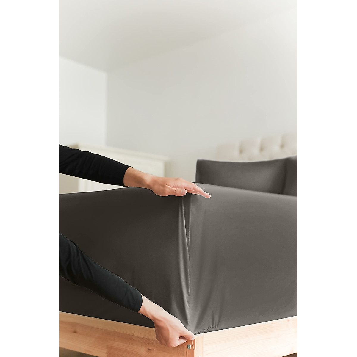 Extra Deep Pockets 400 Thread Count 100% Cotton 4 Piece King Size Bedding Sheet Set - Breathable & Cooling - Hotel Luxury Bed Sheets Set - Extra Soft, Wrinkle Free & Comfy Dark grey Bedding Sheet Set