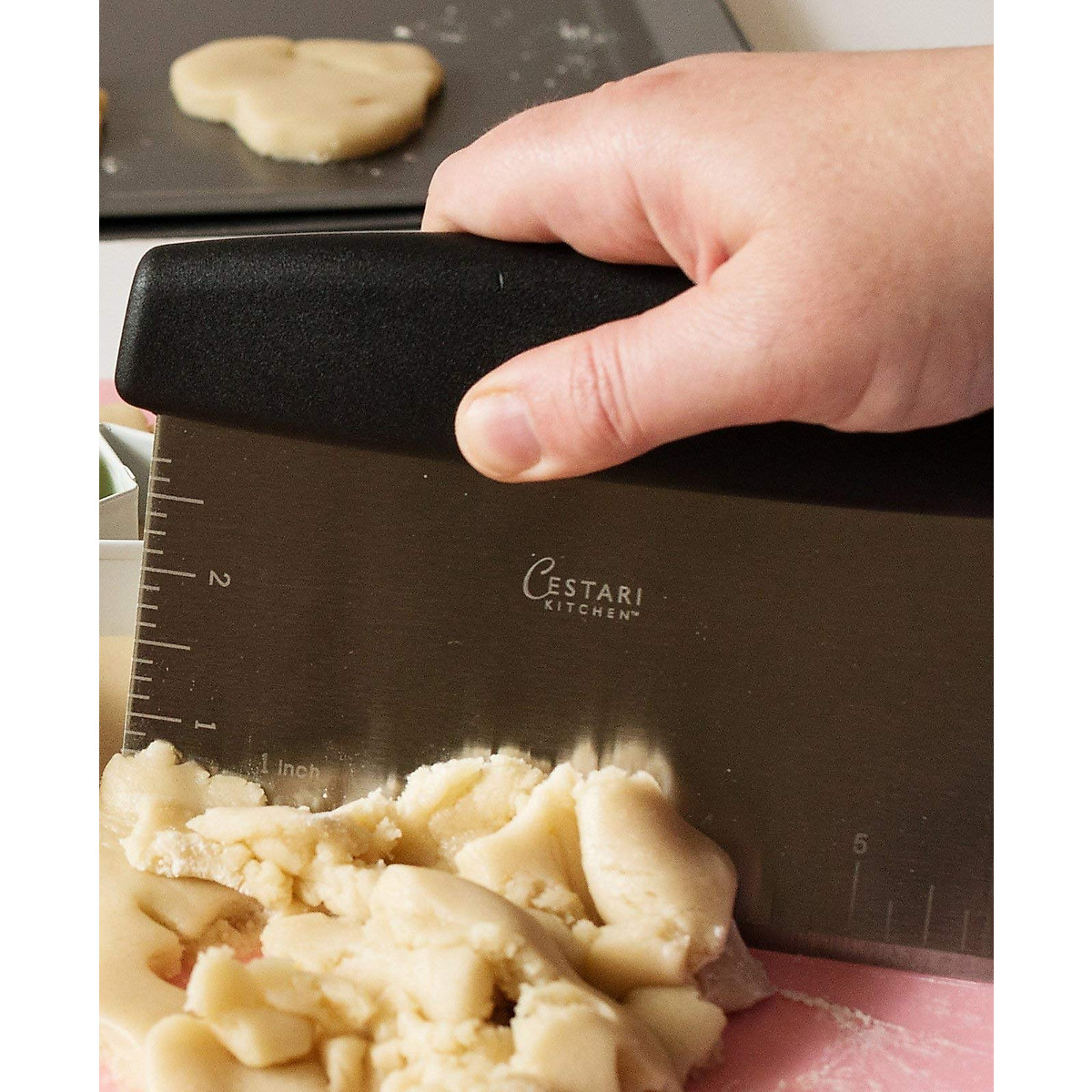 Cestari Bread Knife Bundle 6 inch Advanced Ceramic Knife for Slicing Homemade Bread and Bench Knife for Preparing Dough