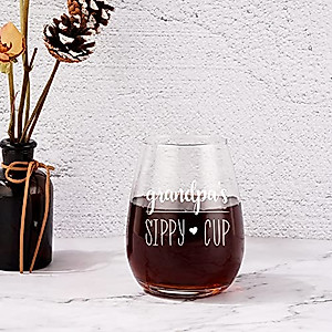 Funny Grandpa Wine Glass Gift, Grandpa’ s Sippy Cup Stemless Wine Glass, Ideal Birthday, Christmas, Father’s Day Gifts for Grandfather, New Grandpa, Grandpa to be from Wife Grandchildren Son, 15Oz