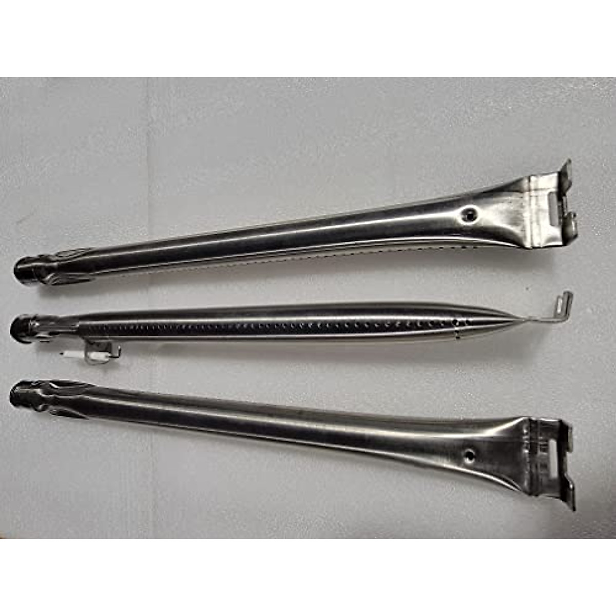 Quickflame Master Cook 3 Burner Grill Repair Kit - Set of Porcelain Coated Cooking Grid and Three Stainless Steel Replacement Heat Plates & Burners for Master Cook 3 Burner Grill Model