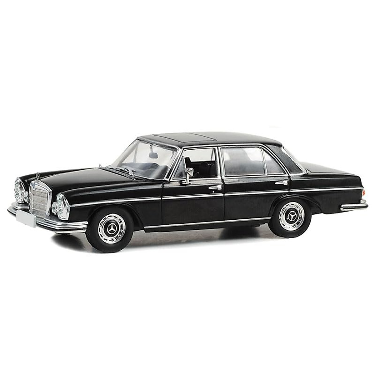 Greenlight 86639 Rocky IV Rocky’s 1972 Mer cedes-Benz 280 SEL 4.5 (W108) 1/43 Scale Diecast