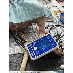 Handheld Veterinary Pulse Oximeter,Rechargeable Dog Blood Pressure Monitor, 6 Parameters Animal Patient Mnitoring Equipment with 2.4" Display and Bluetooth for Family Pets Cat Home Clinic Use