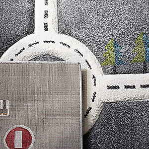 Safavieh Carousel Kids Collection Area Rug - 4' Square, Grey & Ivory, Non-Shedding & Easy Care, Ideal for High Traffic Areas for Boys & Girls in Playroom, Nursery, Bedroom (CRK192F)