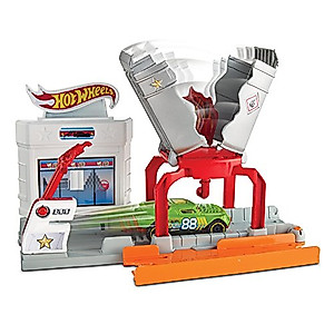 Hot Wheels Blaze Blast Playset Vehicle