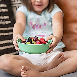 Grow Forward Bamboo Kids Plates and Bowls Set - 4 Bamboo Plates for Kids and 4 Bamboo Bowls for Kids - BPA Free & Dishwasher Safe - Eco Friendly Reusable Biodegradable Childrens Dishes - Rainforest