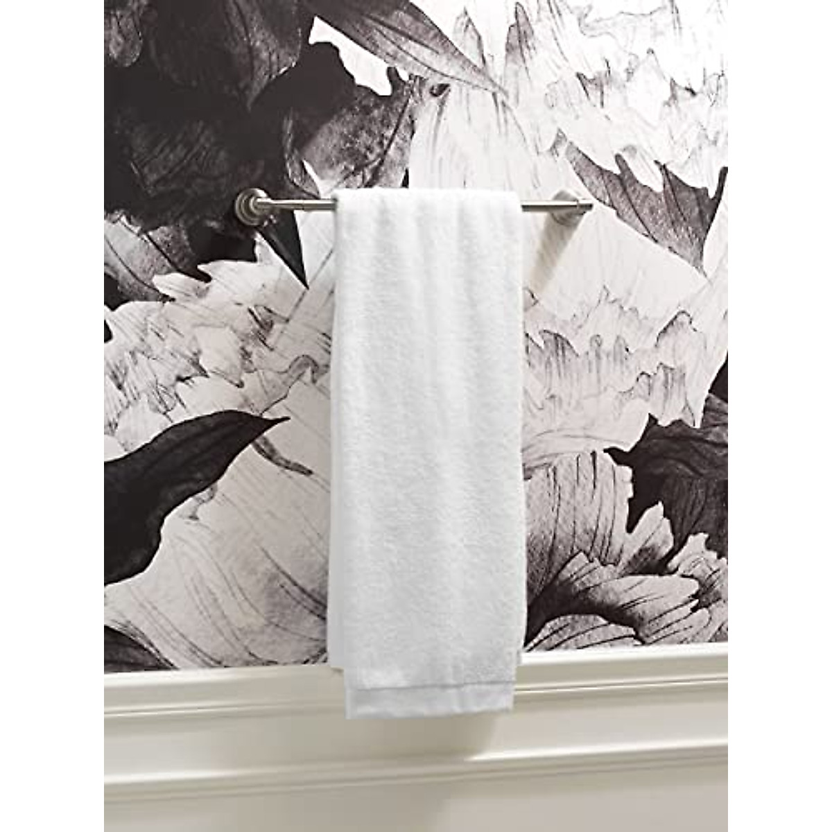 Moen MY0318BN Halle 18-inch Single -Towel Bar, Brushed Nickel