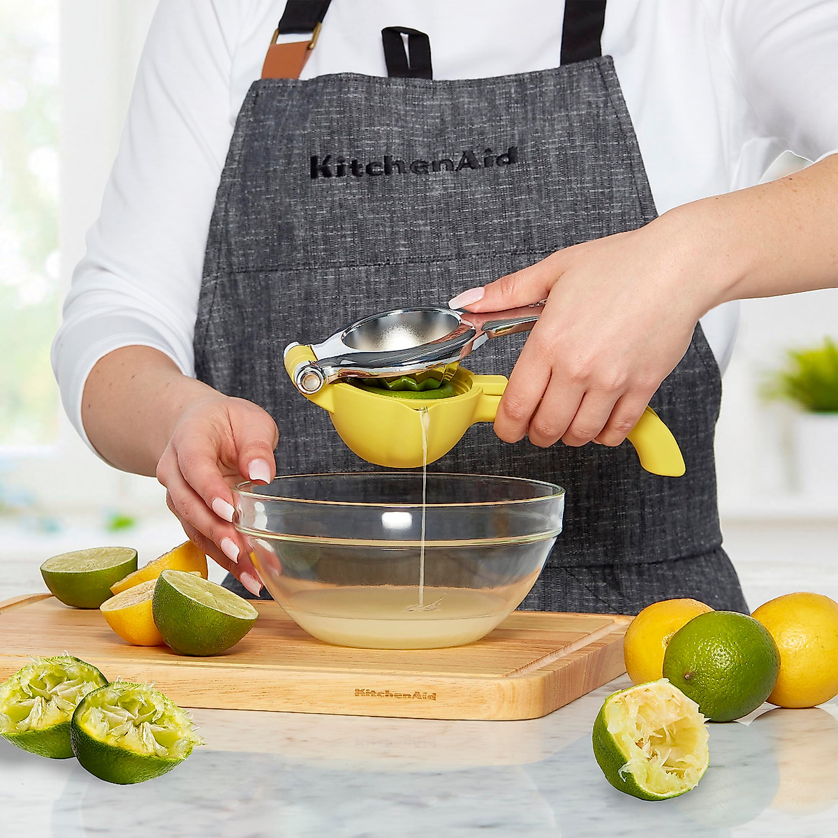 KitchenAid Citrus Squeezer, Standard, Yellow