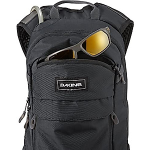 Dakine Syncline 12L - Black, One Size