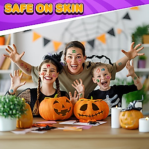 ArtCreativity Bulk Halloween Stampers for Kids - Set of 100 Halloween Stamps - Assorted Trick or Treat Stamper Designs for Halloween - Non-Candy Halloween Trinkets for Kids 3 4 5 6 7+