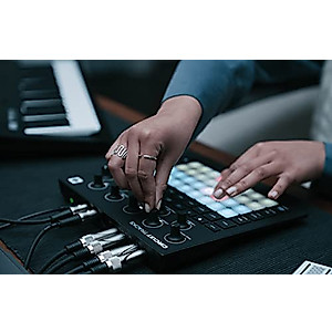 Novation Circuit Tracks: Groovebox sequencer with synth tracks, MIDI tracks and drum tracks for electronic music making