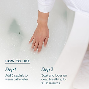 ELEMIS Aching Muscle Super Soak | Musclease Natural Foaming Bath Milk Warms, Recharges, and Energizes Tired, Overworked Muscles Post-Workout | 400 mL