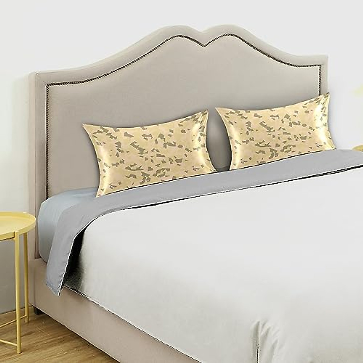 Desert Camouflage Khaki Pillow Covers Silk Pillowcase for Hair and Skin Soft Smooth Breathable Cooling Satin Pillowcase Standard Size Pillow Case for Bedroom Bed Women Boys Girls (20x30 Inch)