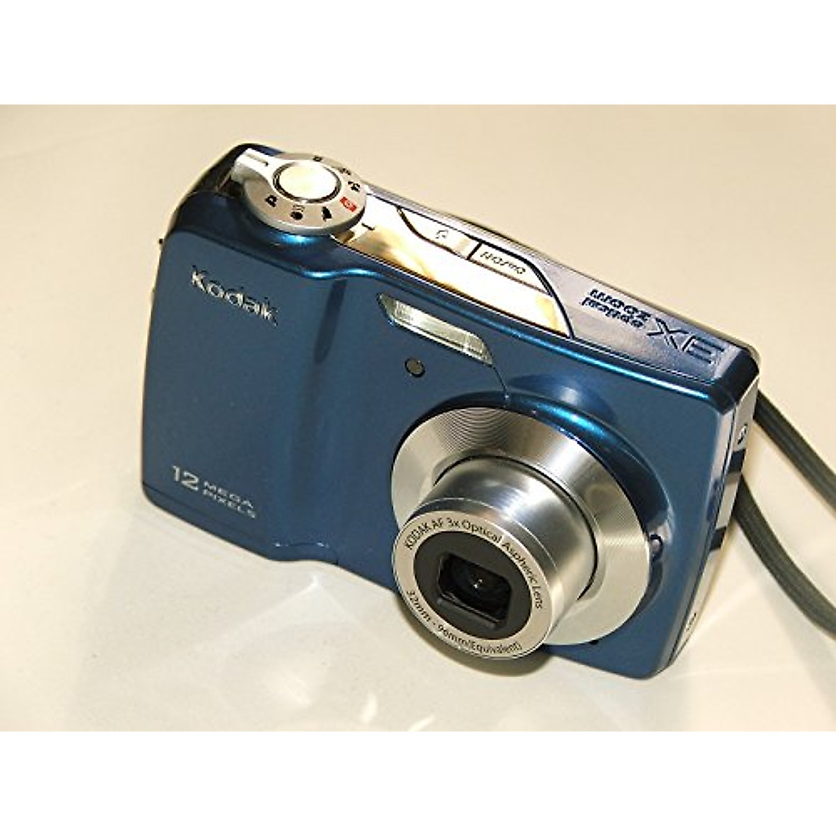 Kodak Easyshare CD82 Blue 12MP Digital Camera
