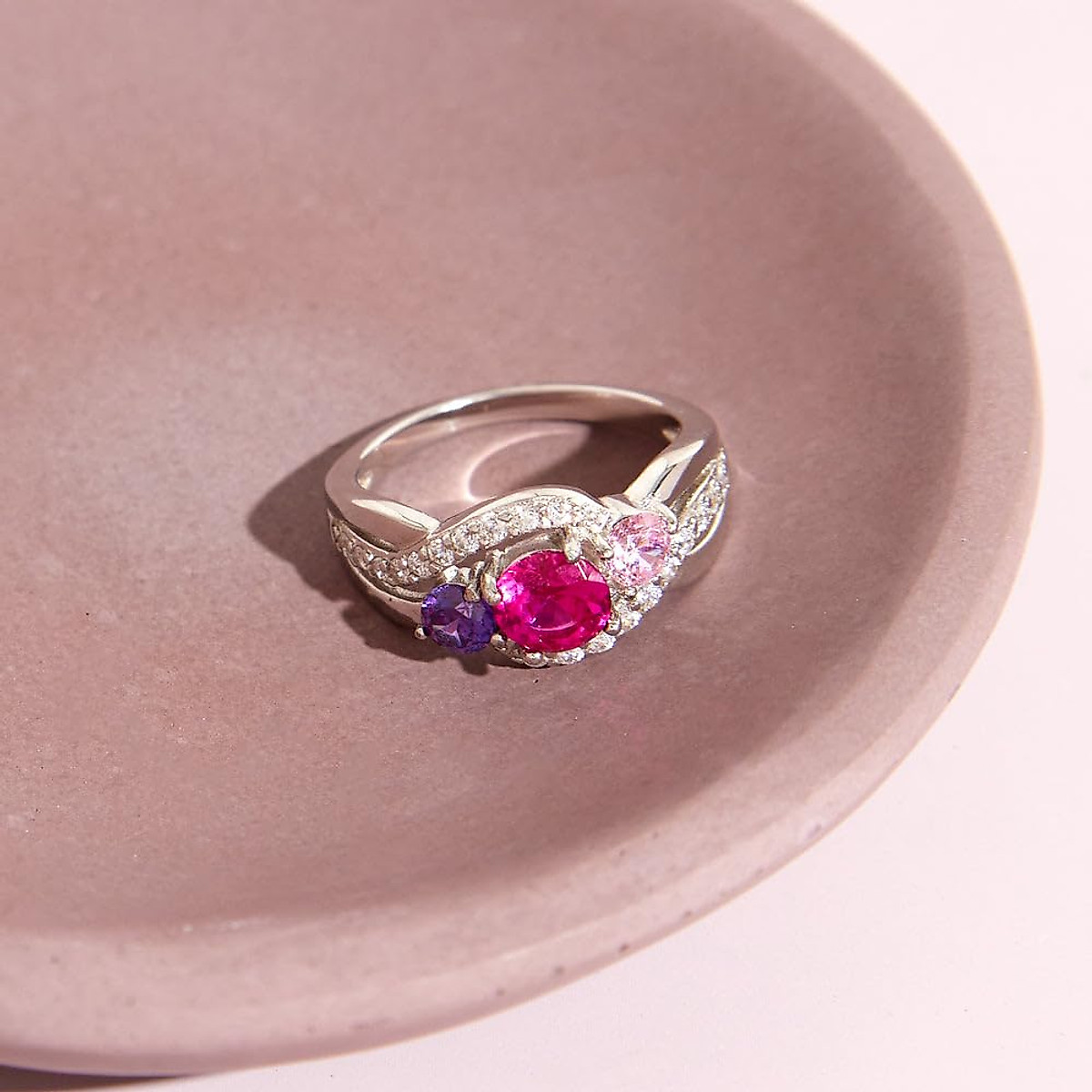 EVE'S ADDICTION Sterling Silver Personalized 3 Stone Infinity Simulated Birthstone Mother's Ring for Mother's Day (Sizes 7) - Custom Mother's Ring - Customized Gift for Her - Gifts for Mom