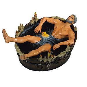 Dark Horse Deluxe The Witcher III: The Wild Hunt: Geralt in Bath Polyresin Statuette Brown