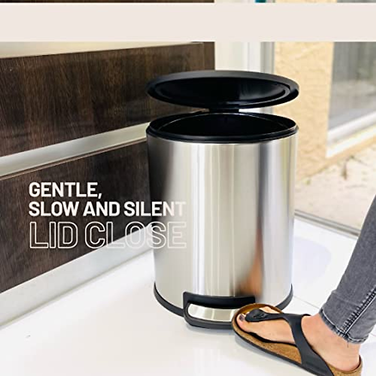 AWENN - Kitchen Garbage Trash Can with Lid and Pedal - Touchless Round Shape Waste Bin - Stainless Steel Dustbin with Removable Inner Bucket for and Outdoors – Gray (3.2 Gallon – 12 Liters)