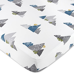 Baby Essentials Bear Mountain Scene Security Blanket, Bear Crib Bedding Set for Boys and Girls