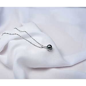 Red Lychee Genuine Black Pearl Necklace AAAA Quality 10 mm Round South Sea Cultured Tahitian Black Pearl Pendant Necklace with Certified Moissanite Gift for Women Wife Mom 18 inches