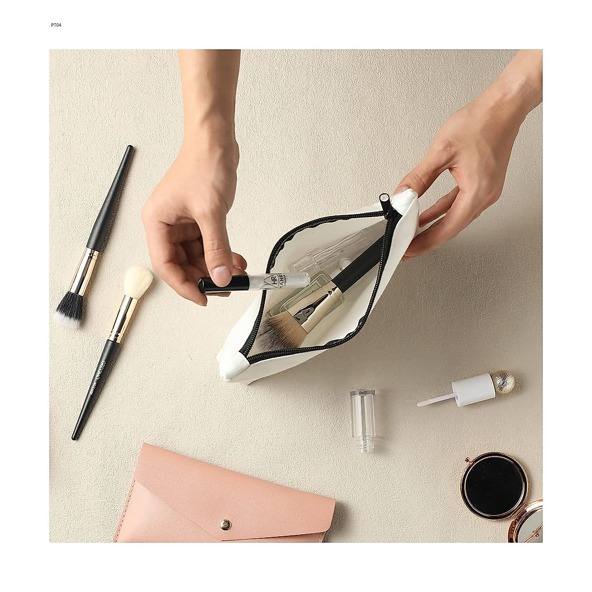 NBIAN Wolves Gifts Wolves Makeup Bag for Women Best Gifts for Animal Birthday Gift for Girl Best Friend Sister Daughter - Just a Girl Who Loves Tackle Wolves