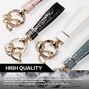 VAGURFO Leather Car Keychain,Key Fob Keychain Holder with 3 Keyrings, Anti-lost D-ring and Bling Metal Clip (Black)