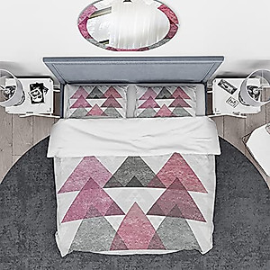 DesignQ Pink Geometric Mod Triangles I Mid-Century Modern Duvet Cover Set, Pink Duvet Cover Set Twin, Abstract Bedding Set of 3 Pieces, All Season Mid-Century Modern Bedding Sets Twin