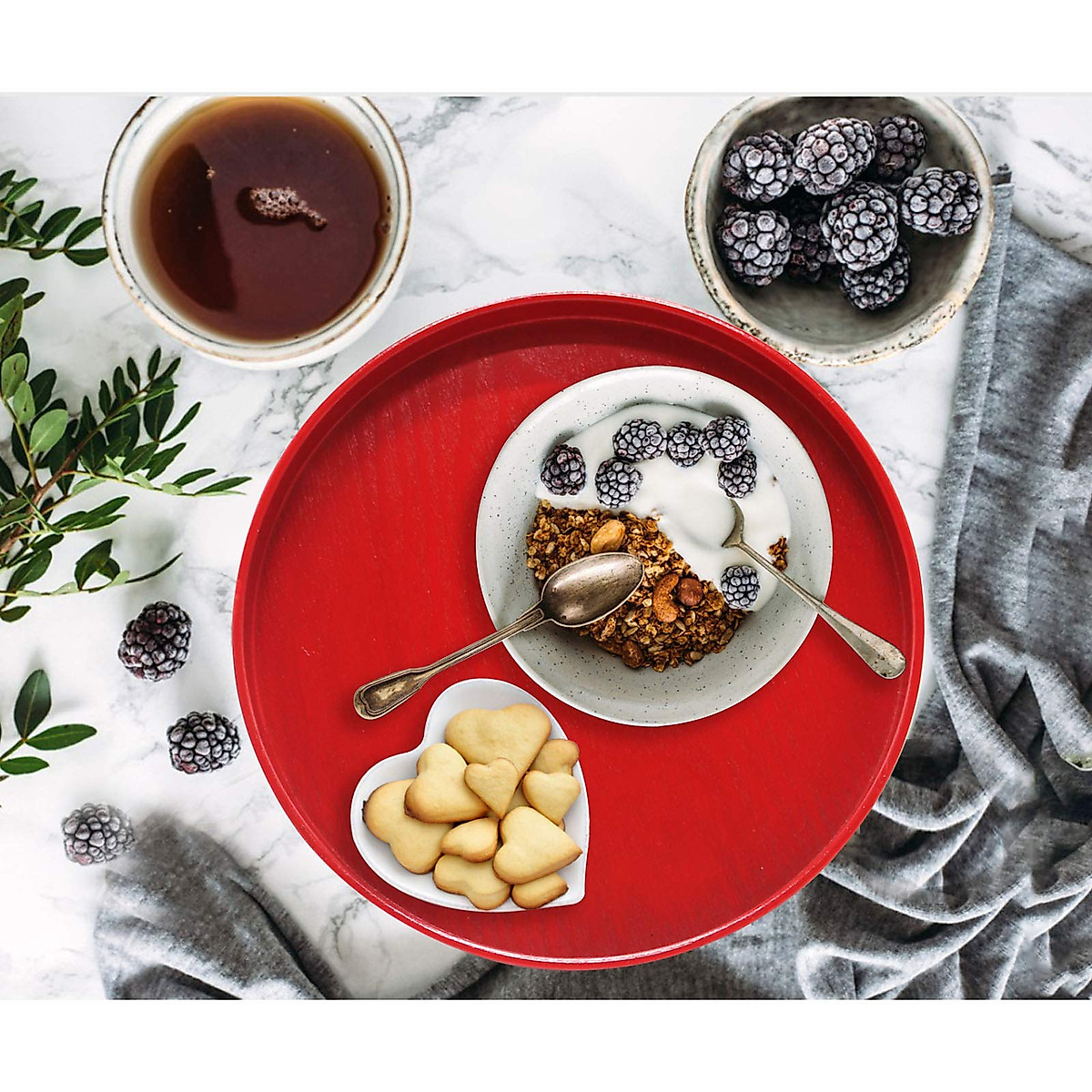 Round Solid Wood Serving Tray, Non-Slip Tea Coffee Snack Plate Food Meals Serving Tray with Raised Edges for Home Kitchen Restaurant(8.2inch,Red)