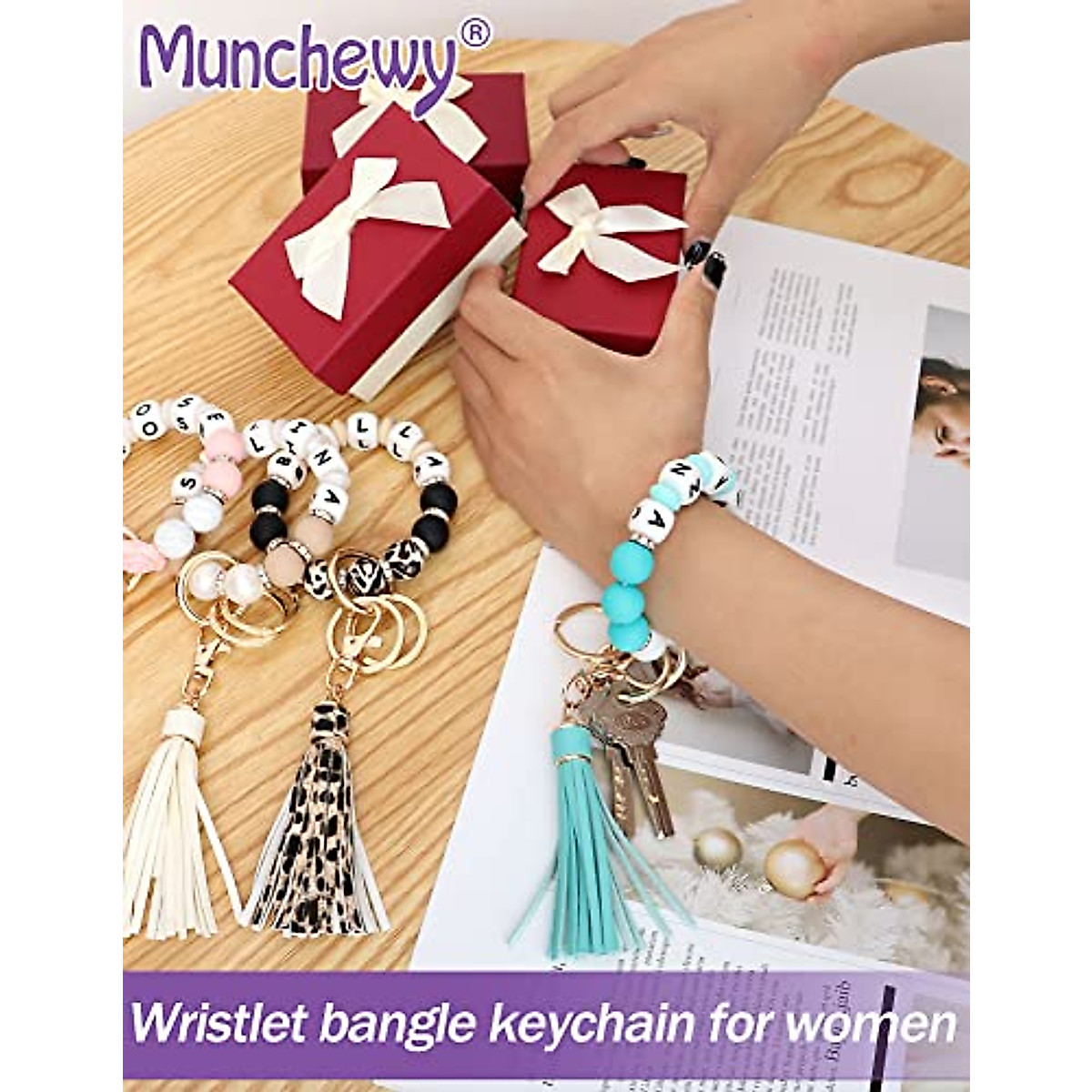 Munchewy Personalized Key Ring Bracelet Wristlet Keychain with Name, Car Keychain Holder Silicone Beaded Bracelet Keychain Bangle Chains with Leather Tassel Keyrings for Women(Lilac Daisy)