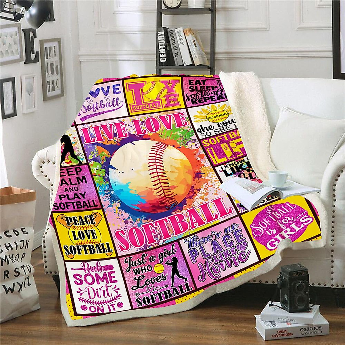 peakman Softball Fleece Throw Blanket, 50x60 inch, Lightweight, Soft, Warm, Wrinkle Resistant, Ideal Softball Gifts for Girls, Teenager Team, Coach, Fall, Christmas, Bed, Couch, Dorm