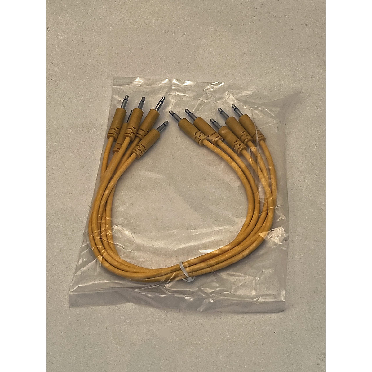 Starving Students Music Supplies Luigis Modular Supply Spaghetti Eurorack Patch Cables - Package of 5 Gold/Orange Cables, 12 (30 cm)