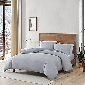 Eddie Bauer - Queen Duvet Cover Set, Reversible Bedding with Matching Shams, Stylish Home Decor for All Seasons (Herringbone Light Blue/Grey, Queen)