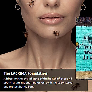 THE LACRIMA FOUNDATION Embrace Elegance: Limited Edition Wild Honey Bee Bracelet - Yellow Gold