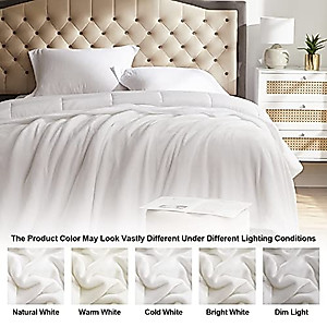 KMUSET Fleece Blanket King Size White Lightweight Super Soft Cozy Luxury Bed Blankets Microfiber Factory Shop(90 * 108)