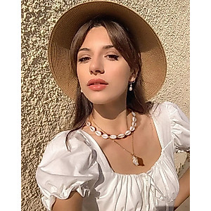 Aobei Pearl Natural Conch Necklace for Women Bohemian Seashell Pendant Necklace 18K Gold Chain Choker Adjustable Hawaii Beach Layering Jewelry 20”