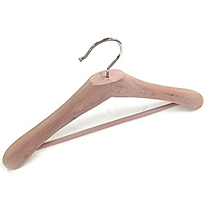 Cedar Elements Wide Coat and Suit Hangers (1)