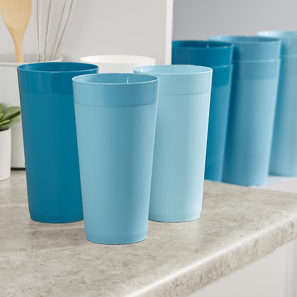 US Acrylic Newport 32 ounce Unbreakable Plastic Stackable Iced-Tea Tumblers in Blue Sky | Set of 12 Drinking Cups | Reusable, BPA-free, Made in the USA, Top-rack Dishwasher and Microwave Safe
