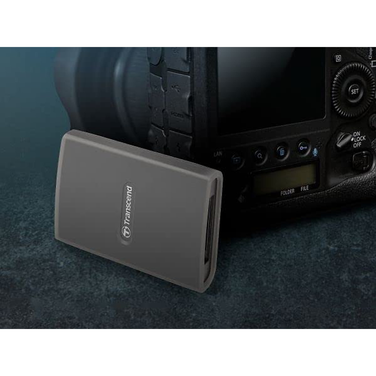 Transcend CFexpress Card Reader, Type B, USB 3.2 Gen 2x2, 20 Gbps, Aluminum housing, Silicone Sleeve, for Photography and Cinematic Experts, Provide Type A and Type C Cables - TS-RDE2