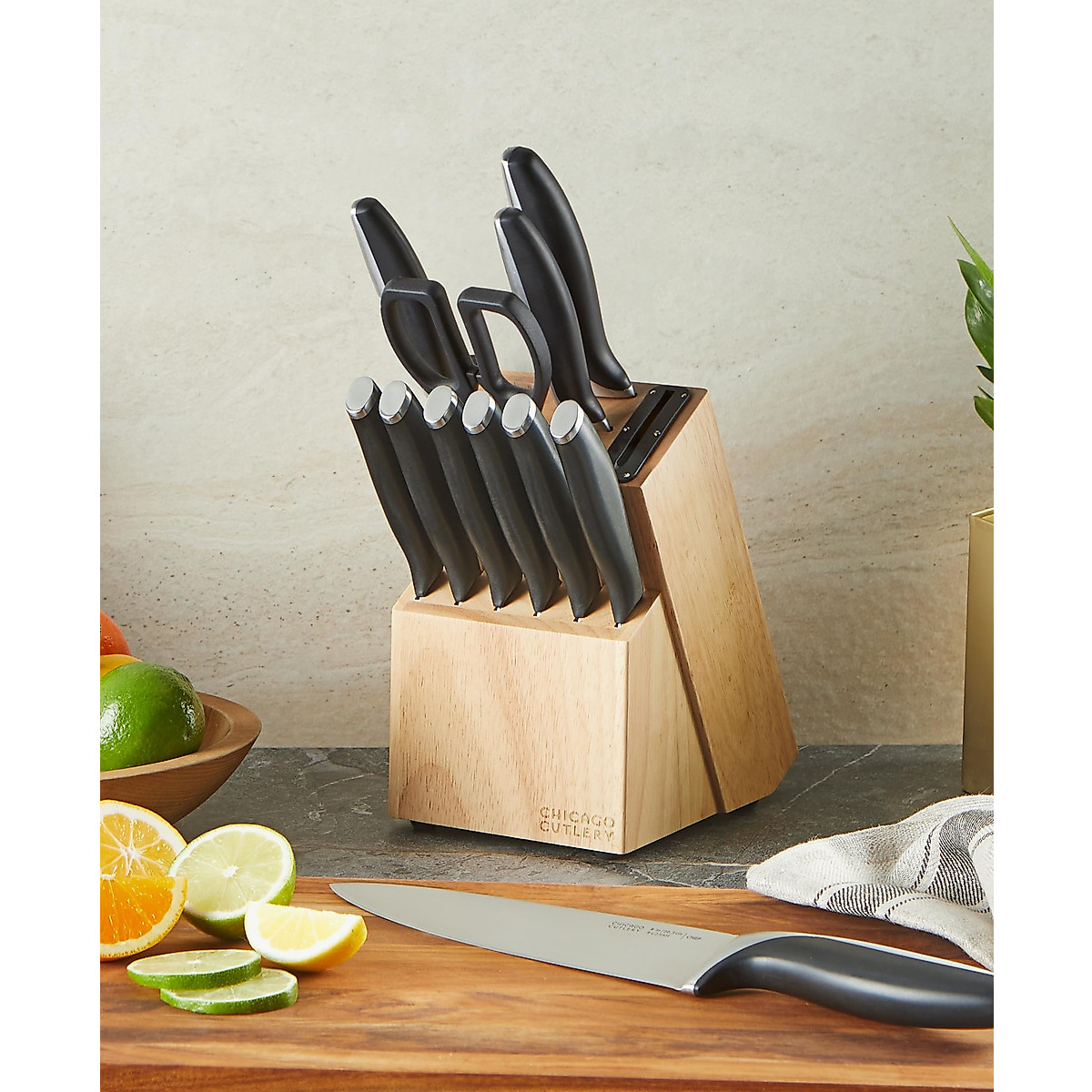 Chicago Cutlery Avondale (12-PC) Built-In Sharpener Kitchen Knife Block Set with Steak Knives, Ergonomic Handles and Sharp Stainless Steel Professional Chef Knife Set