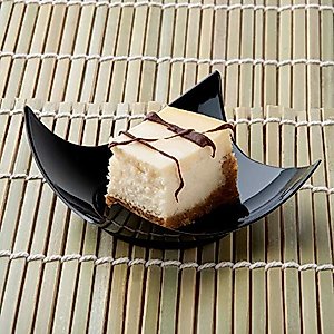 Fineline Settings Disposable Plastic Sample Plates-2.75" | Black | Tiny Temptations | Pack of 10 Trays