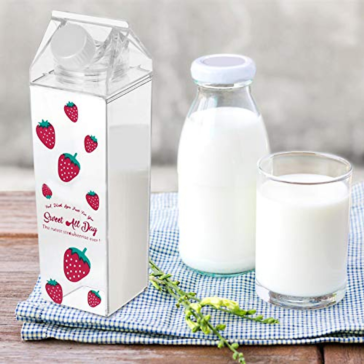 Cabilock 500ml Strawberry Printed Milk Box Milk Carton Water Bottle Plastic Milk Box Juice Bottle Empty Milk Container Water Bottle