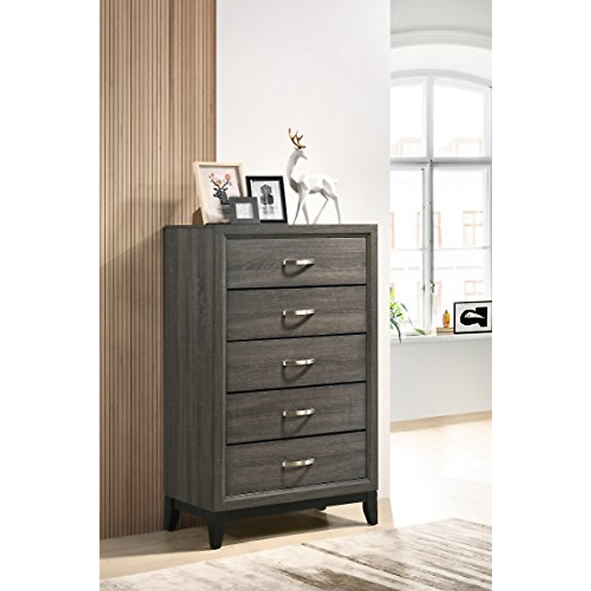 Roundhill Furniture Stout Panel Queen Size Bedroom Set with Bed, Dresser, Mirror, 2 Night Stands, Chest, Grey