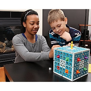 Squashed 3D Strategy Board Game