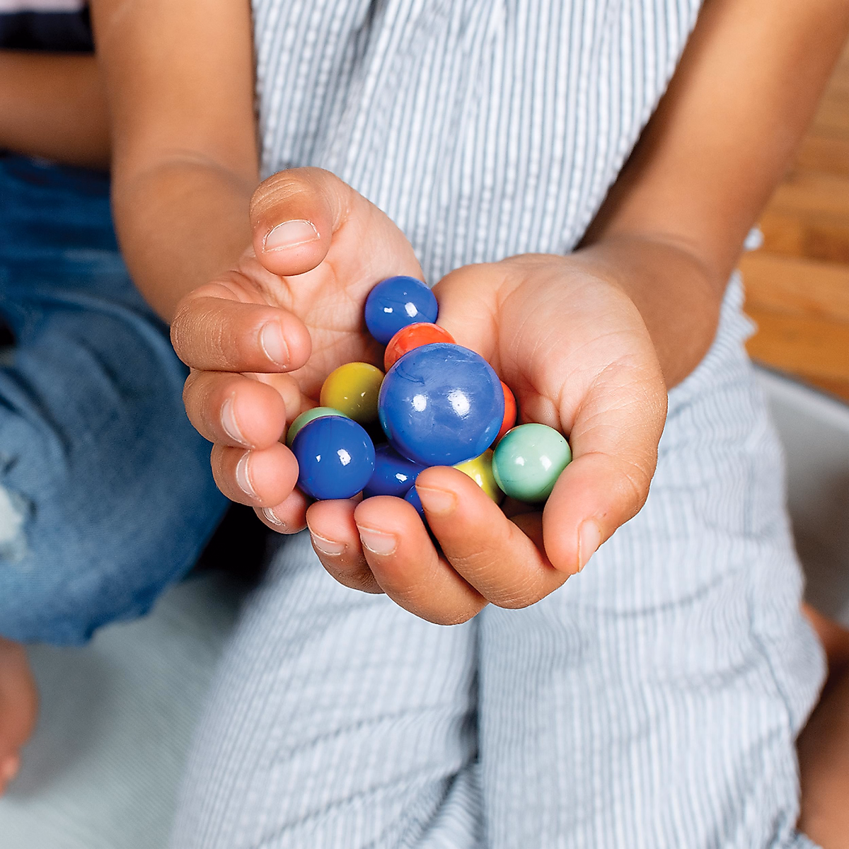 Hearthsong Retro Hopscotch and Marble 2-in-1 Rug, 80”L x 25”W Rug, Plush Drawstring Bag, 22 Ceramic Marbles, 2 Bean Bags, Ages 3 and Up