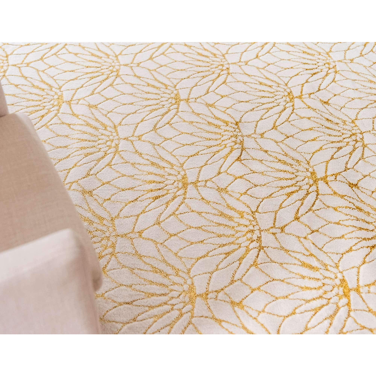 Unique Loom Marilyn Monroe Glam Collection Area Rug - Dahlia (2'x 3' 1' Rectangle, White Gold/ Gold)