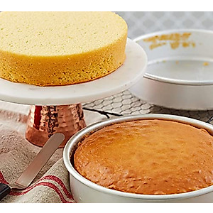 Wilton Small and Tall Aluminum 2 x 6-inch Layer Cake Pan Set, 2- Piece